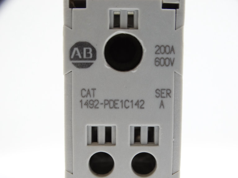 Allen Bradley 1492-PDE1C142 Series A Power Distribution Block