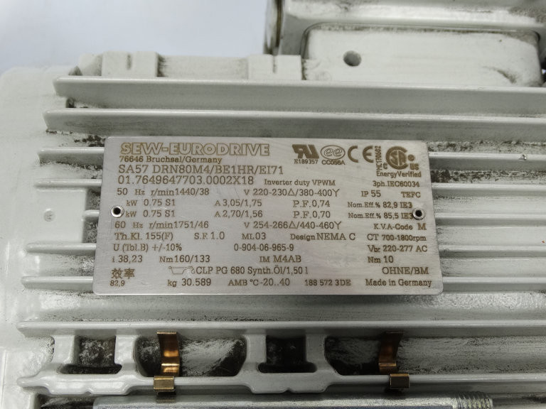 Sew Eurodrive SA57 DRN80M4/BE1HR/EI71 Motor