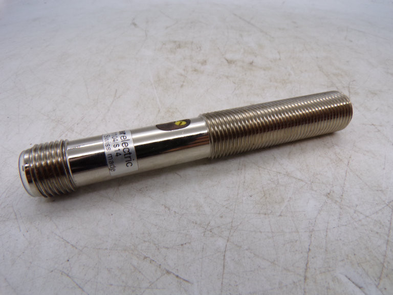 Baumer Electric FZAM 12P1104/S14 Sensor