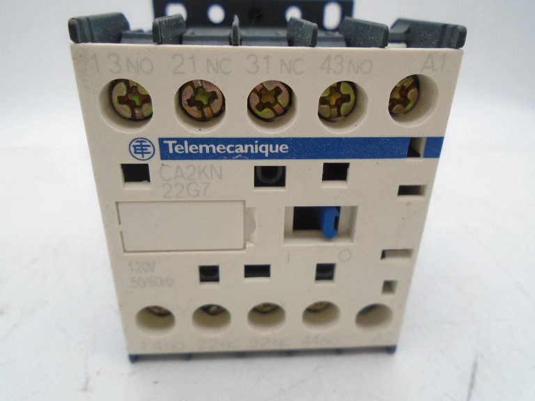 Schneider Electric Telemecanique CA2KN22G7 Relay