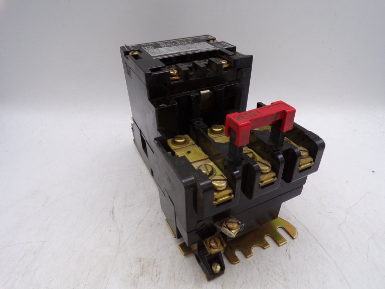 Schneider Electric Square D 8536SBG2V02 (8536SBG2) Motor Starter