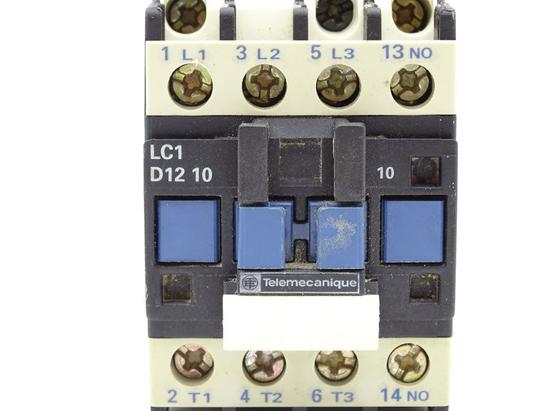 Schneider Electric Telemecanique LC1-D1210-F7 Contactor