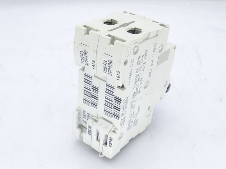 Schneider Electric 24516 Circuit Breaker