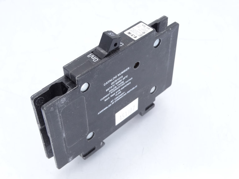 Eaton Corporation QCR1015 Circuit Breaker