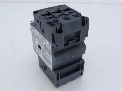 Schneider Electric GV2ME07 Circuit Breaker