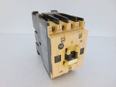 Allen Bradley 100-A30N*3 Series B Contactor