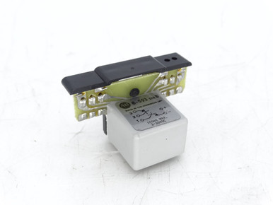 Allen Bradley 8-593 Series B Relay
