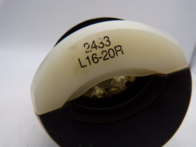 Leviton 2433 Plug