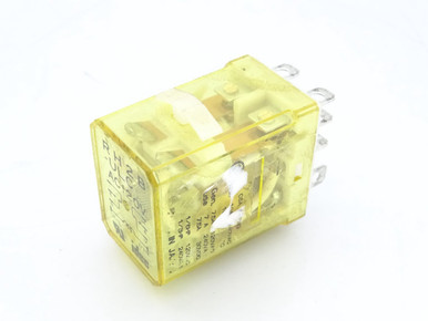 Idec RH2B-ULC-AC120V Relay