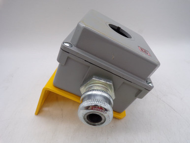 Eaton Corporation 10250TN11 Enclosure