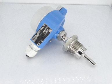 Endress & Hauser TM411-1EWE0/115 Thermometer