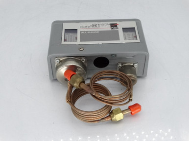 Johnson Controls P70LB-1C Process Controller