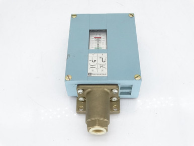 Schneider Electric XMG-B140 Switch