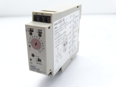 Omron H3DE-M1 Timer