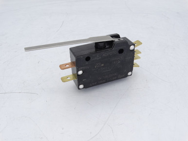 Unimax ADPDT0 Switch