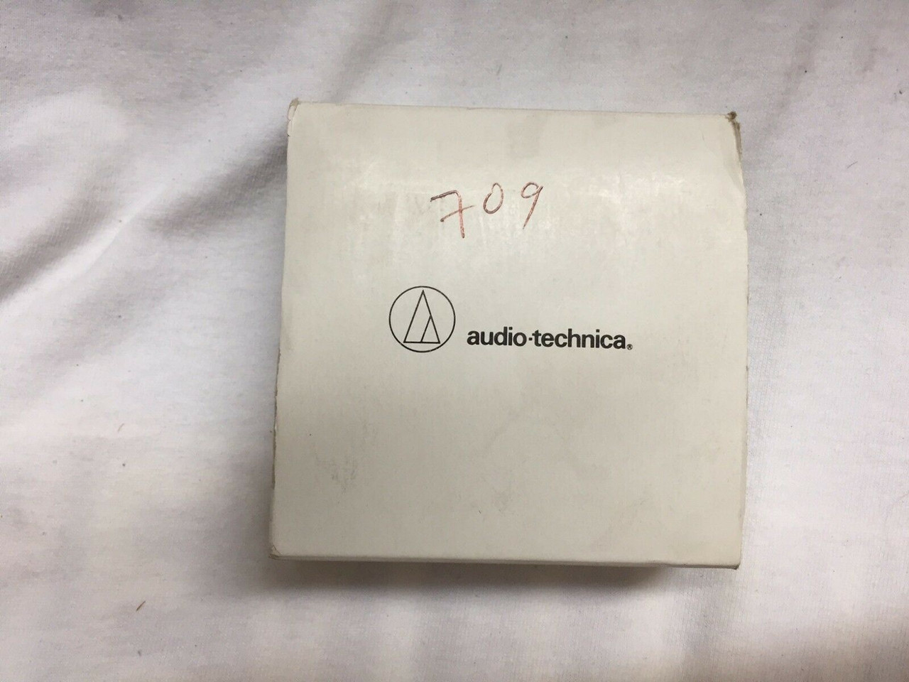 Audio-Technica AT320 Universal | Phono Cartridge BiradiaI (NEW!) - Wolf ...
