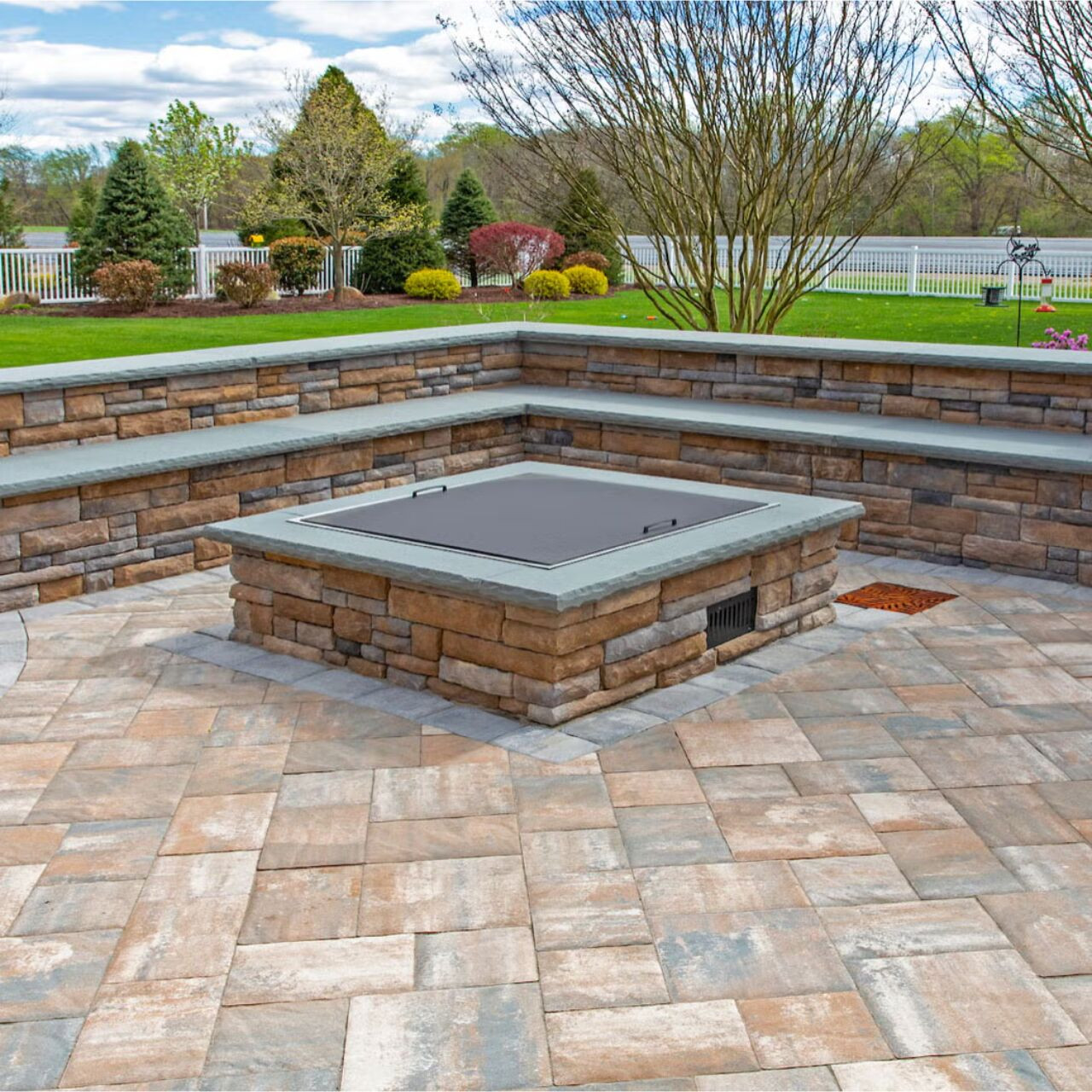 Belgard - Cast Stone Wall Ledgestone Square Firepit Kit 3pc