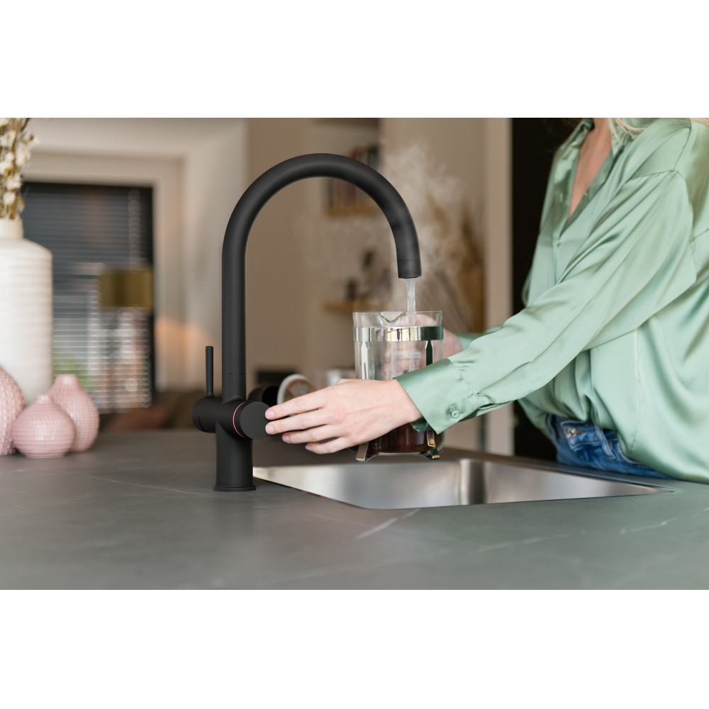 Franke Maris Water Hub Electronic 4L Boiling Tap | Taps.co.uk