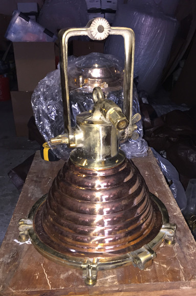 cargo oil lamp