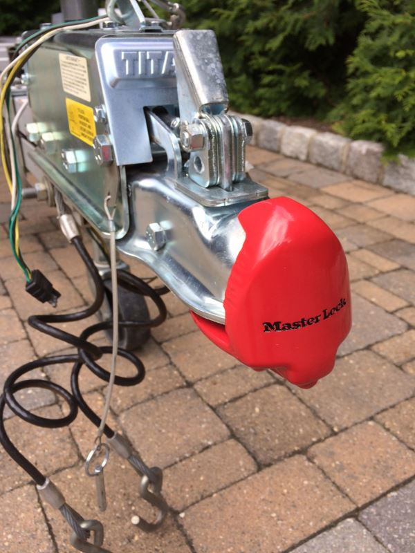 Master Lock Trailer Coupler Lock - 1-7/8", 2" and 2-5/16" Ball Couplers ...
