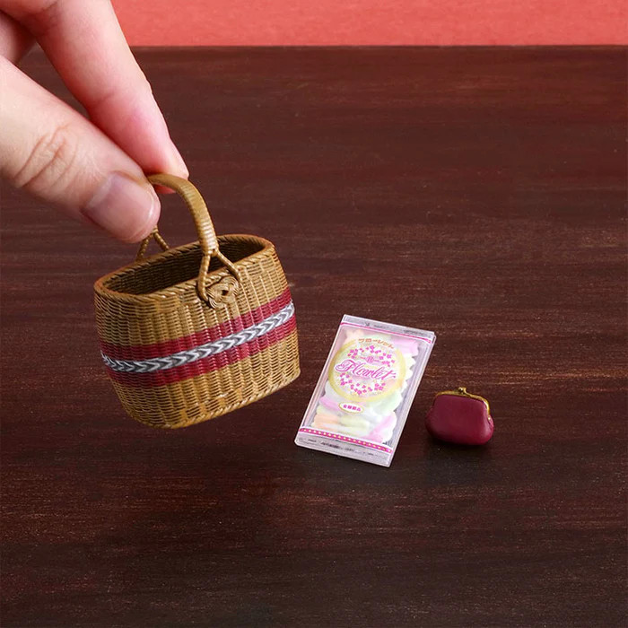 Showa Nostalgic Mother's Memories Miniature Collection