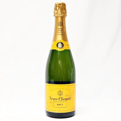Veuve Clicquot Ponsardin Yellow Label Brut, Champagne, France [label ...