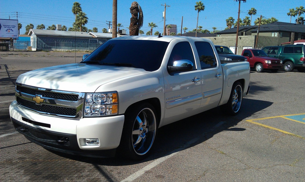McGaughys Silverado 1500 Lowering Kit | Shop Today