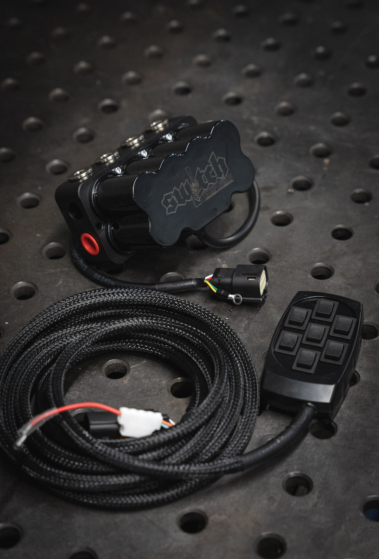 Switch Suspension 4 Corner Manifold Valve - Switch Suspension