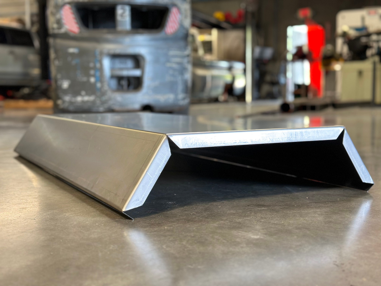 Smooth Notch Cover: Sleek & Reliable Design