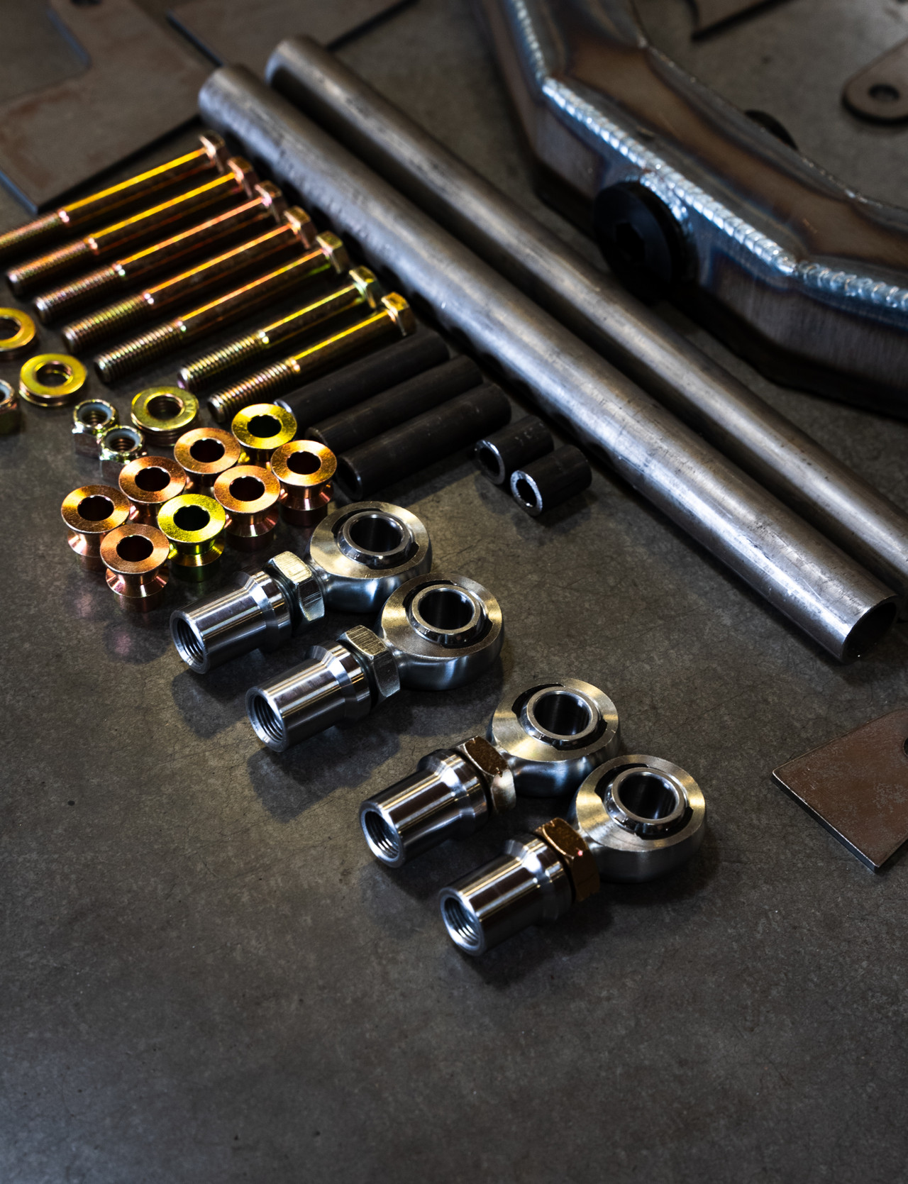 Boxed Watts Link w/Heim Joints - Switch Suspension