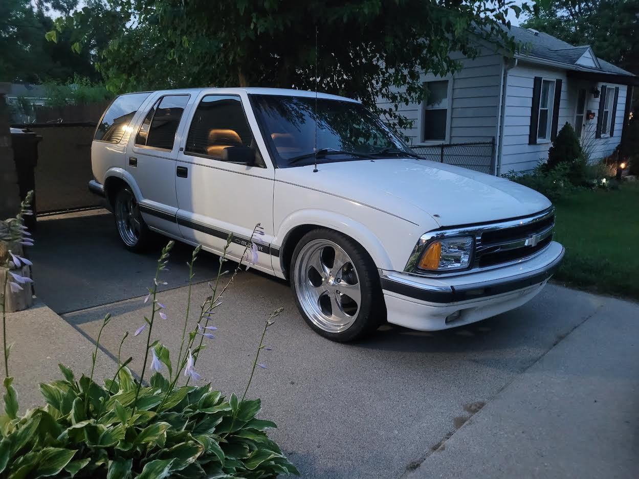 Chevrolet S-10 Blazer 1995-1997 4" or 5"/5" Belltech Drop Kit - Switch ...