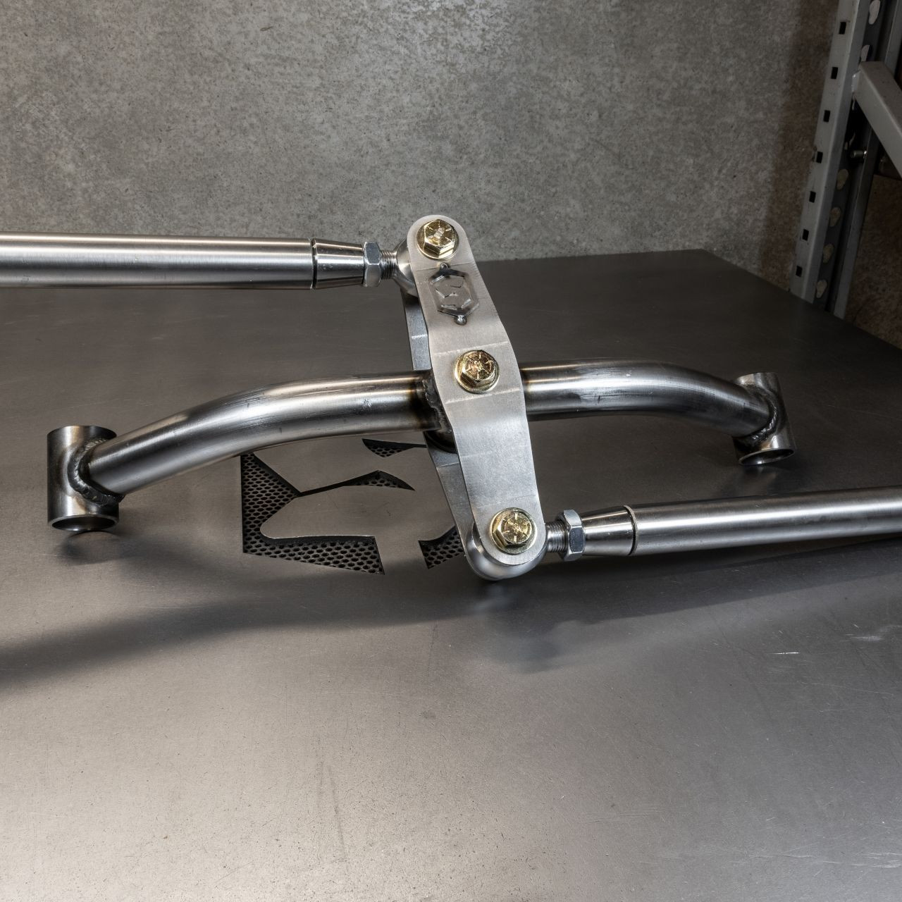 Tubular Watts Link w/ Heim Joints - Switch Suspension