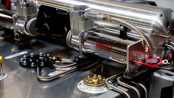 Accuair Endo Tank Floating Compressor Mount - Switch Suspension