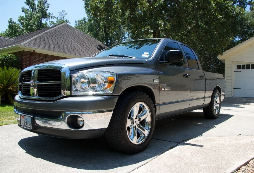 Dodge Ram 1500 2006-2008 McGaughys 2/4.5 Deluxe Drop Kit - Switch ...