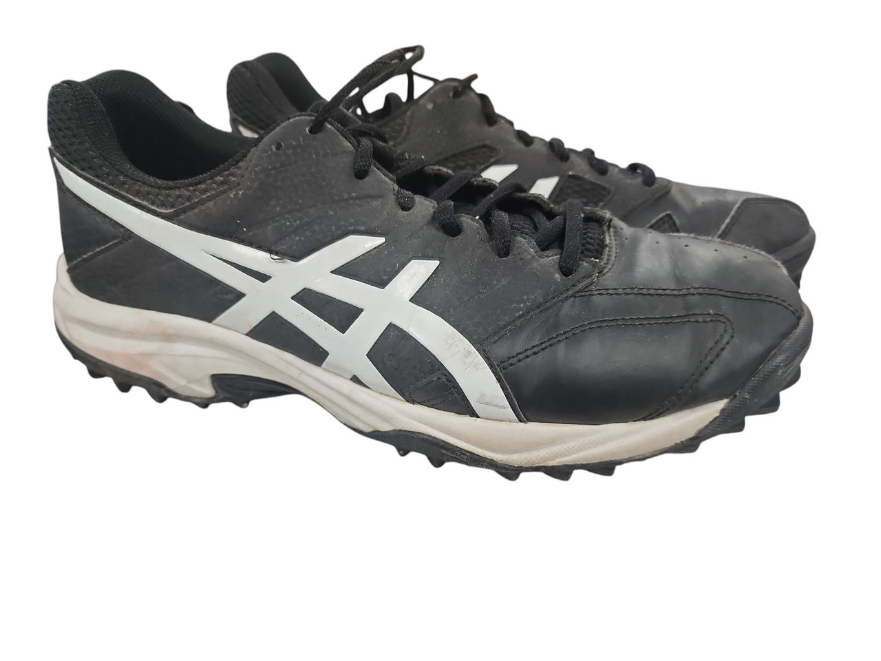 Asics cleats womens store