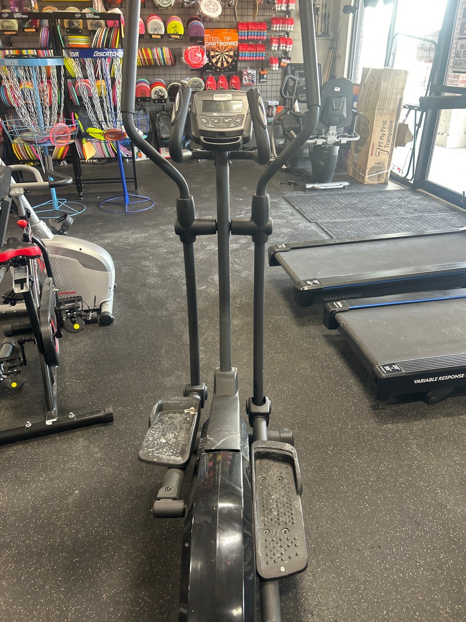 Used Xterra FS2.5 ELLIPTICAL Programmable Elliptical