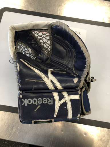 Used Reebok REVOKE PZ GLOVE Senior Goalie Catcher Navy Blue