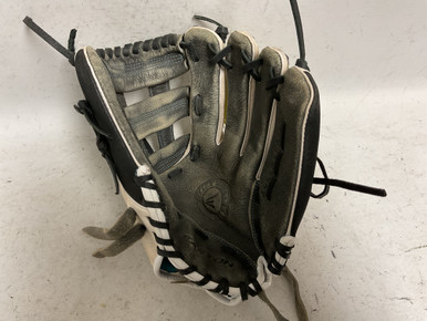 Used Easton BMFP12 RH Throw Fastpitch Gloves White And Black 12"