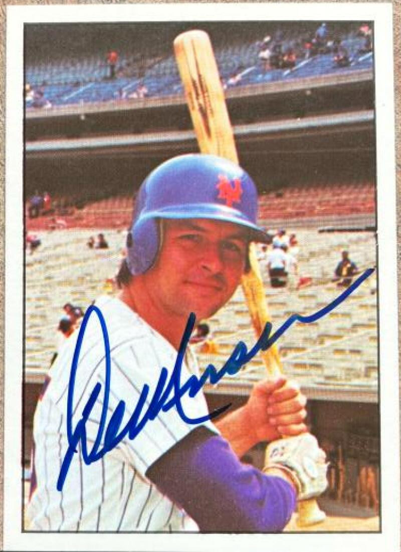 Del Unser Autographed 1976 SSPC #535 - Under the Radar Sports