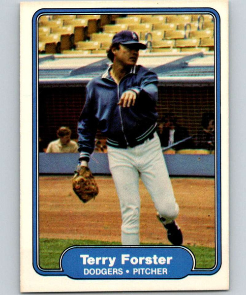 1982 Fleer #4 Terry Forster VG Los Angeles Dodgers - Under the Radar Sports