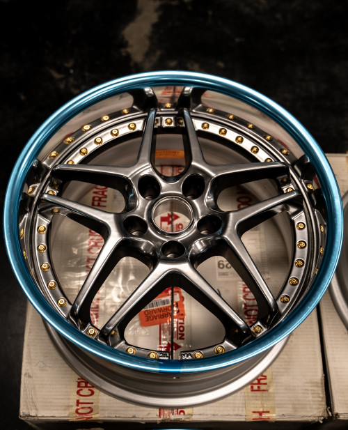 Blitz 03 New In Box 5x114.3 18x8+45 18x10+35 - Threepieceus