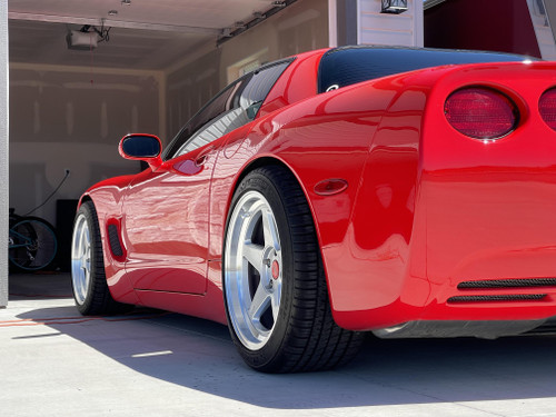 ESR Wheels CR SERIES CR5 5x120.65 18x9.5 +35 Hyper Silver - Threepieceus