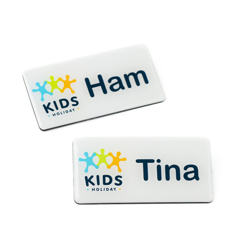 Name Badges 76 x 38mm Gloss White | Make Badges