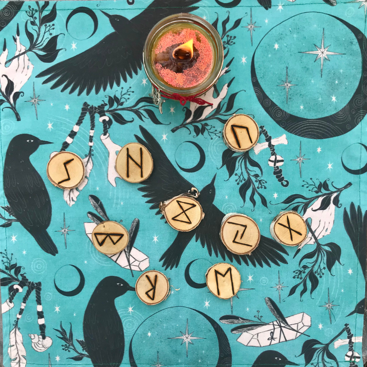 Raven Divine Light Divination Cloth