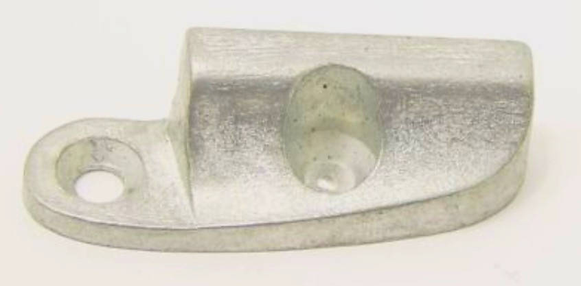 DOOR LATCH GUIDE, 65-66