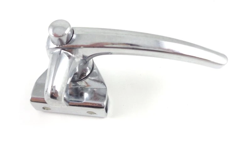 CHROME VENT WINDOW LATCH; RIGHT; BEETLE 1956-1964