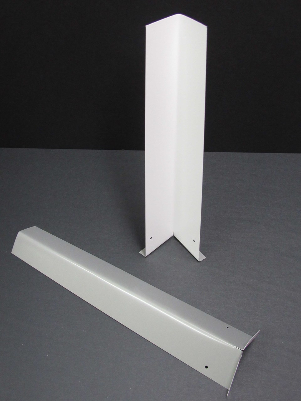 ALUMINUM In-Line Joint Trim for Hardboard Siding