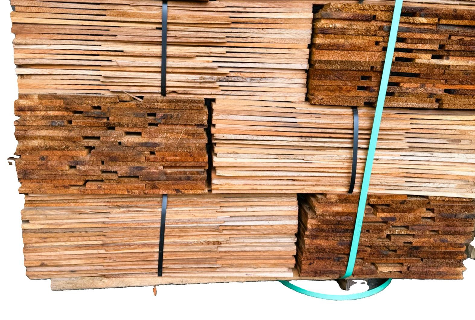 BLUE LABEL #1 WESTERN RED CEDAR SHINGLES in two size packs