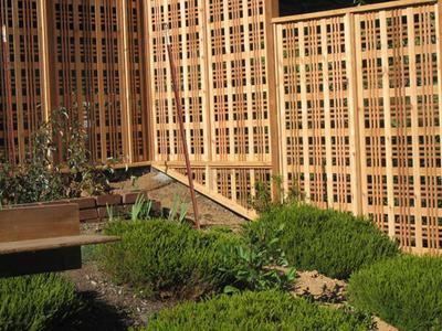 Premium Lattice Panels in Cedar, Treated and Mahogany