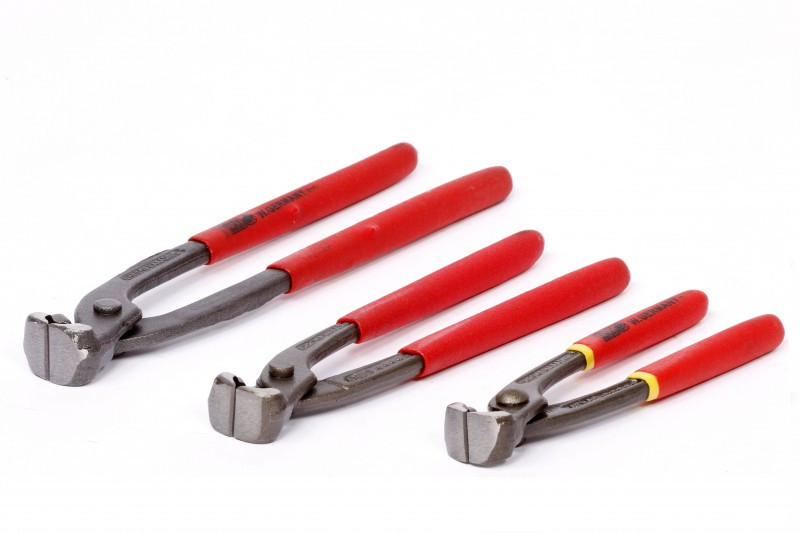 IMPA 611752 PLIER BULLDOG END CUTTING 180mm INSULATED WILL